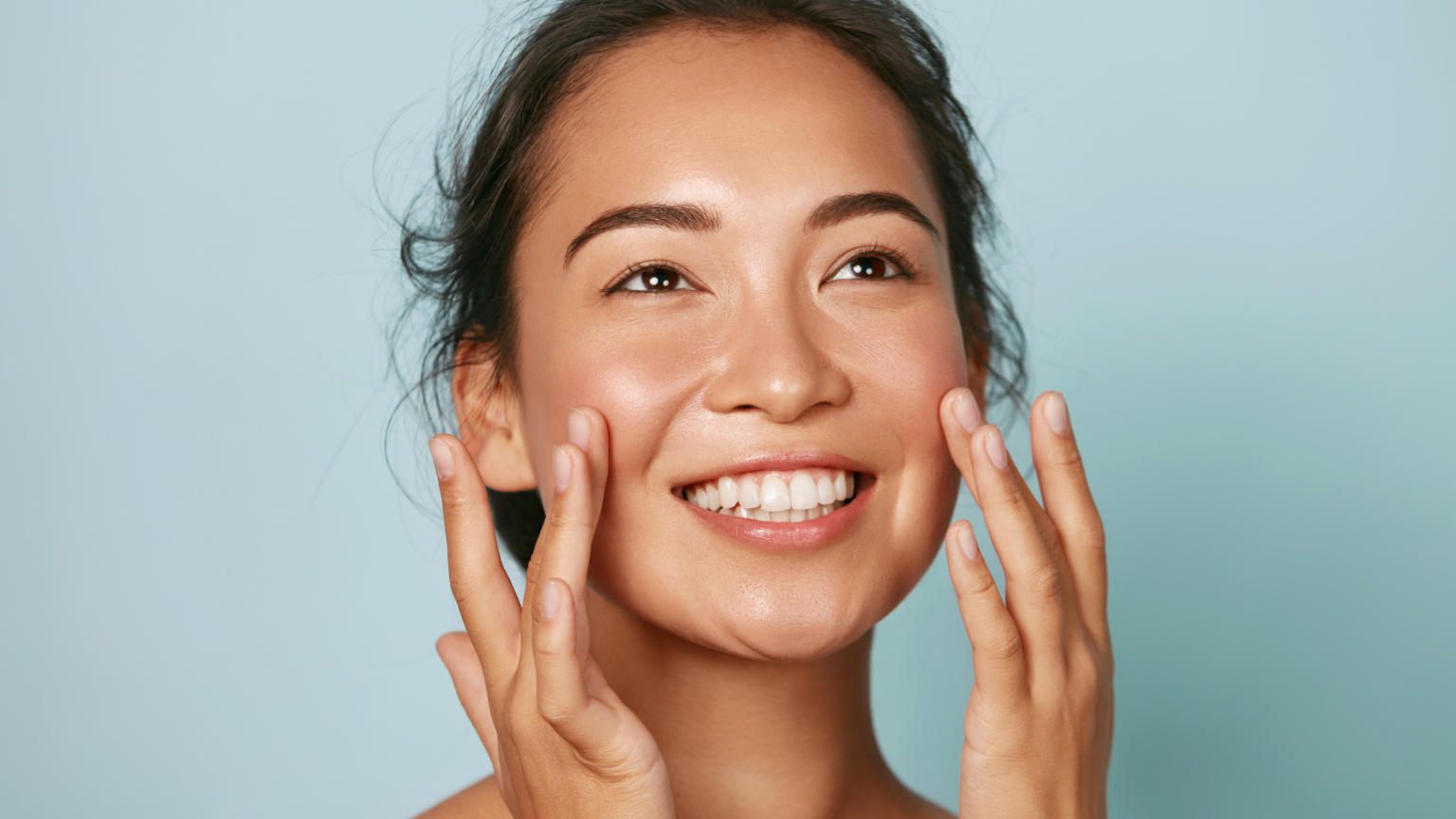 Unlocking Clear Radiant Skin with Dermaforce Microneedling and Radio ...